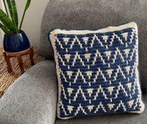 30 Free Modern Crochet Pillow Patterns - Jera's Jamboree